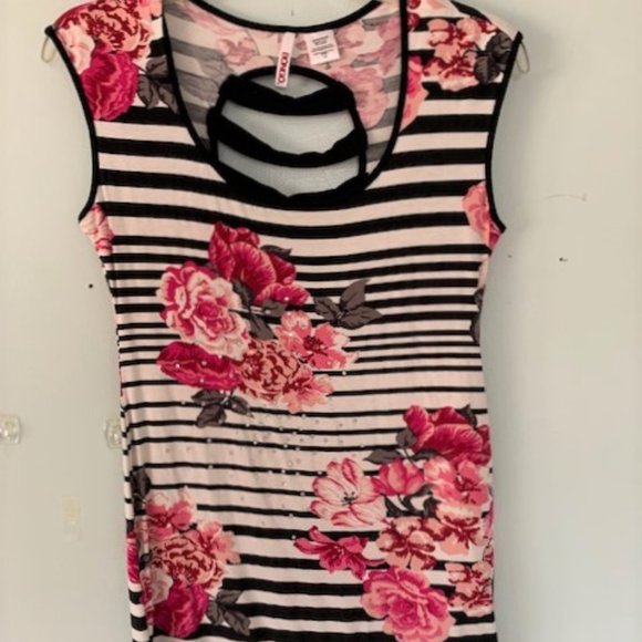 BONGO | Tops | Bongo Top | Poshmark